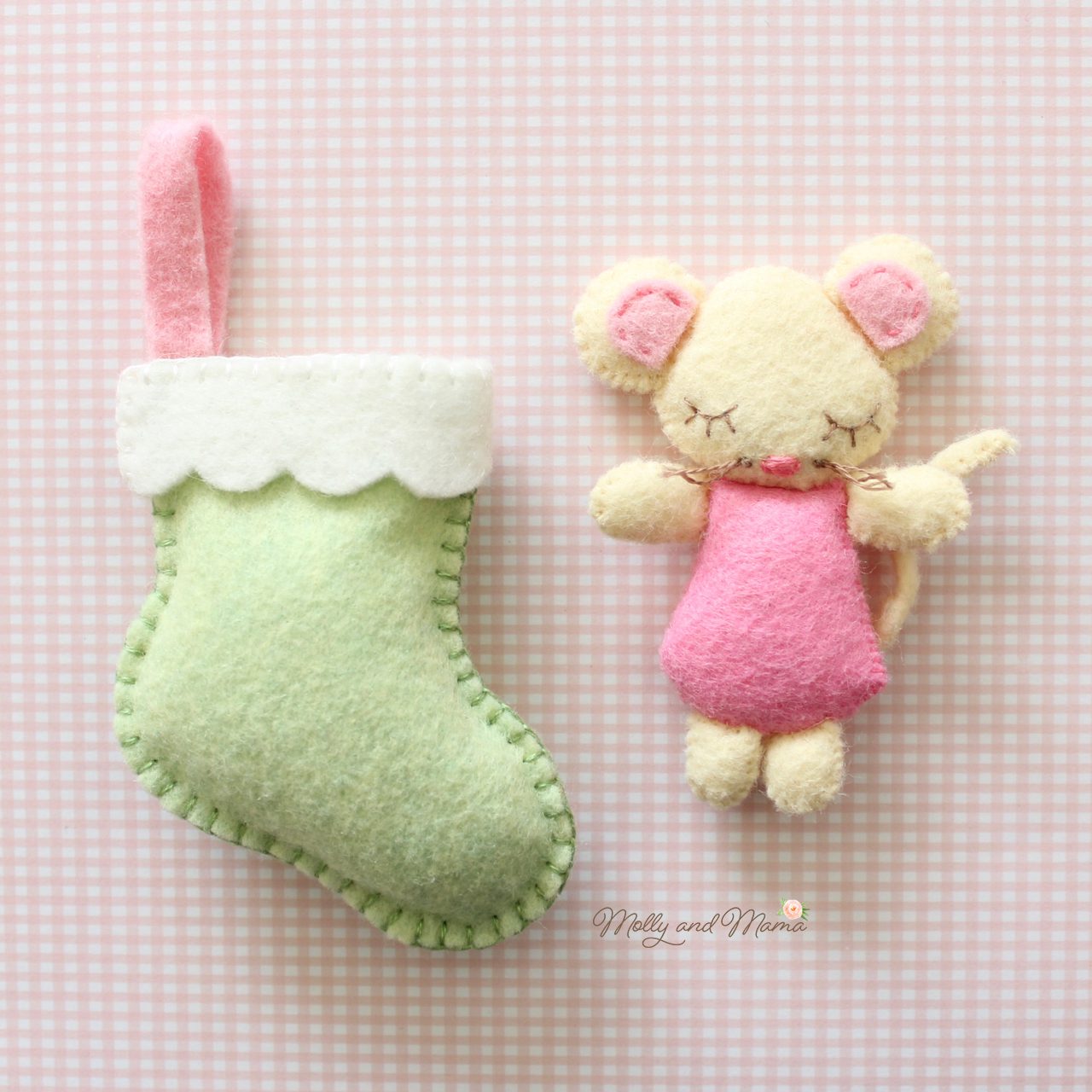 Sew a Felt Christmas Mouse - Molly and Mama